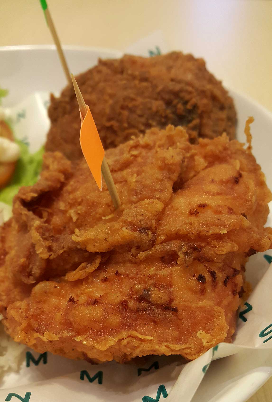 Nomms - The Place for Pressure Fried Chicken In Subang Jaya - FriedChillies
