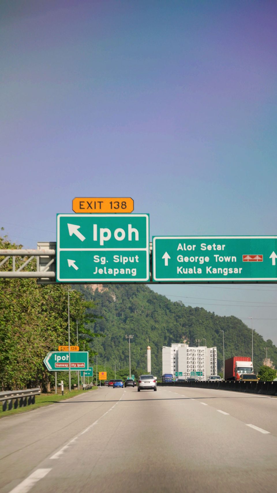 People Actually Drive North for THIS - Nasi Kandar Included ...